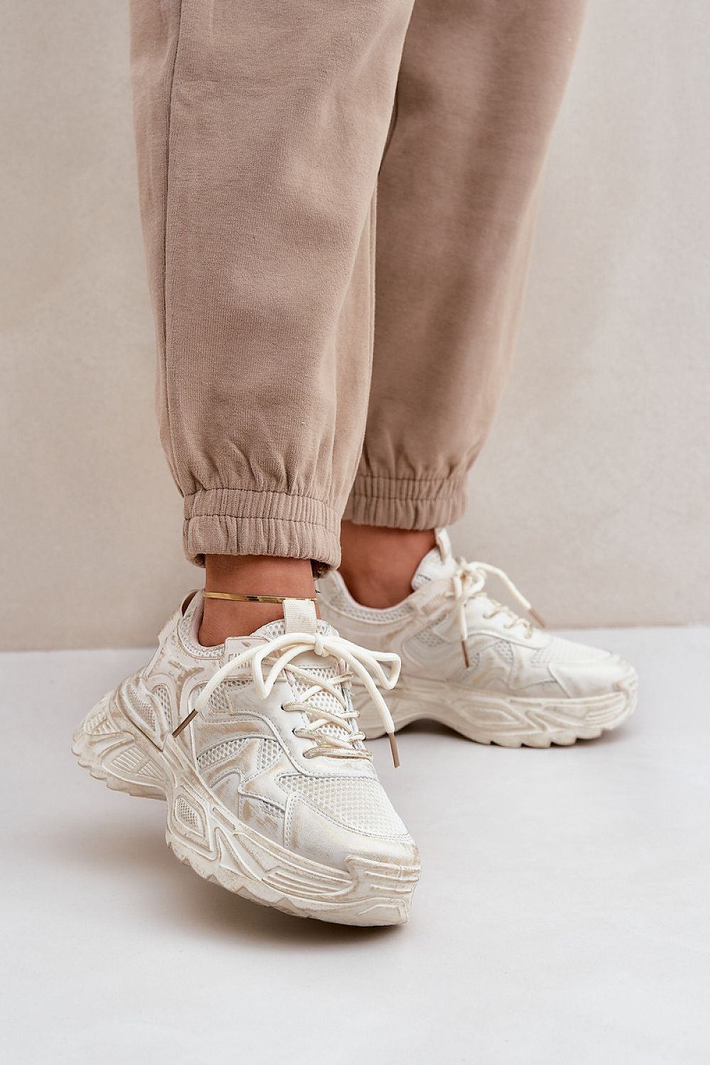 Sport Shoes | Spago Fashion